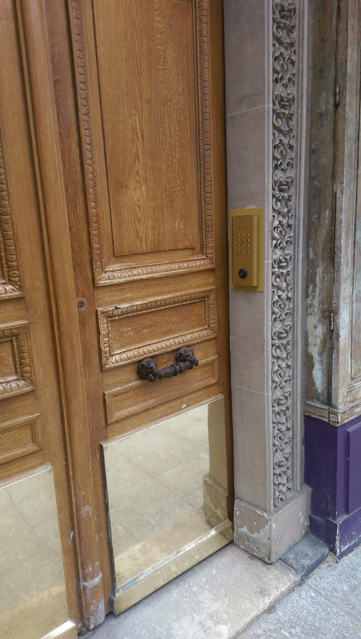 Intratone: Interphones et solutions de contrôle sans fil